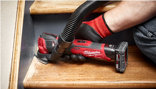 Milwaukee M12 Oscillating Tool vs Fuel: Differences, Specs & Battery ...